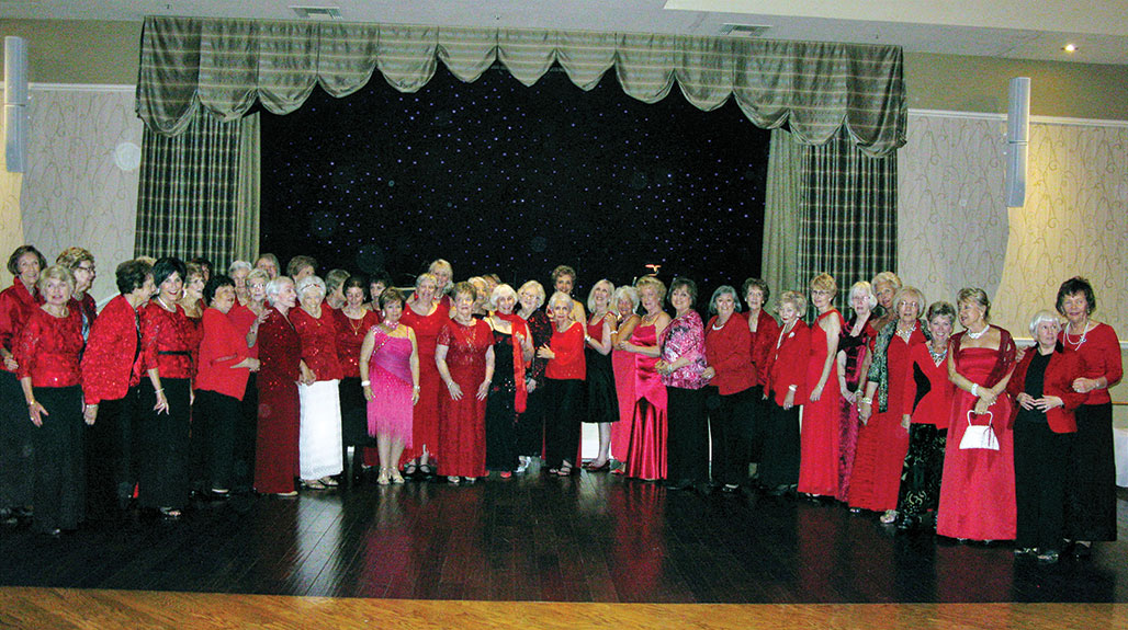 Cotillion Dance Club waltzes the night away – Sun Lakes Splash