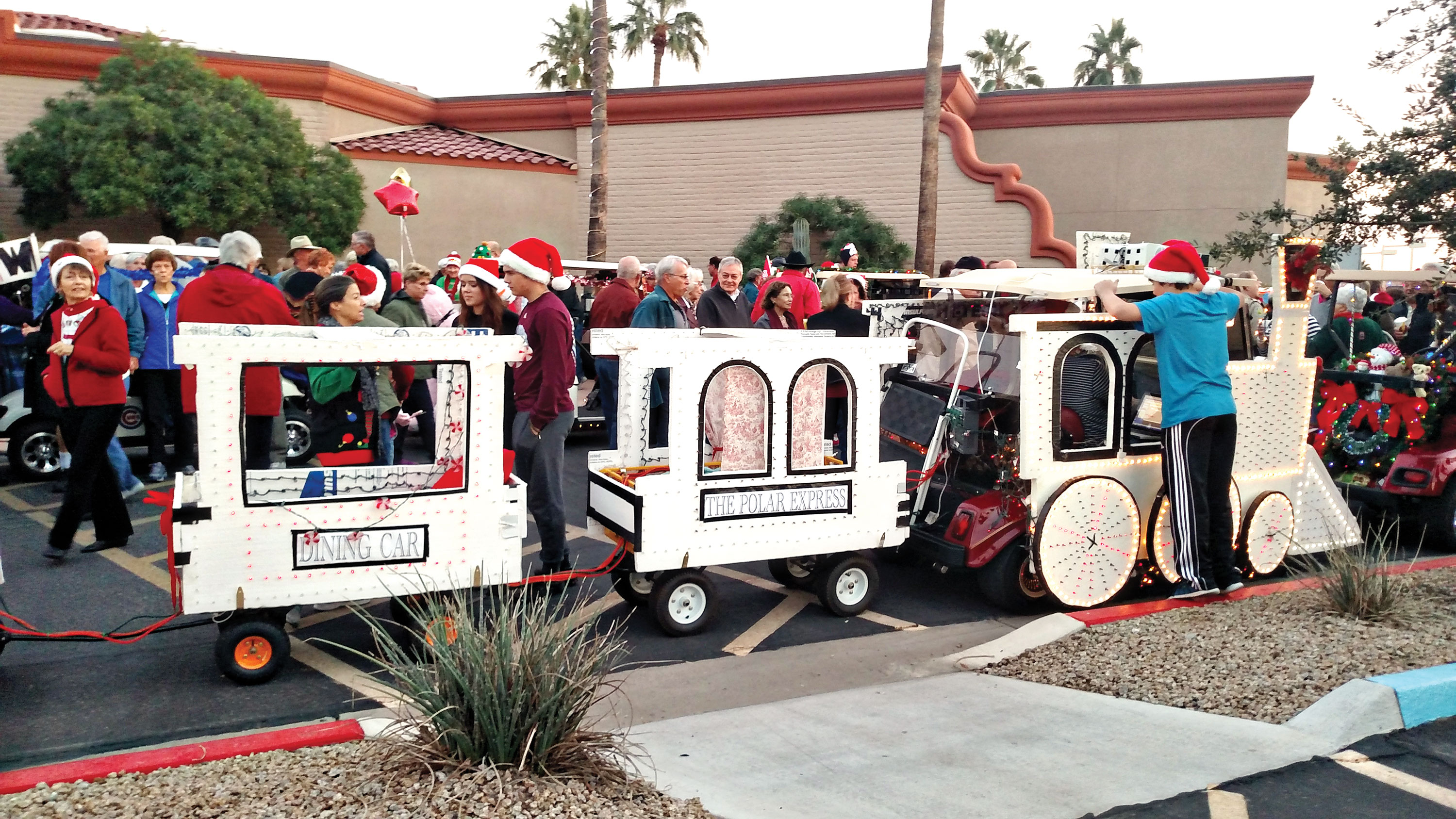 Christmas Golf Cart Parade and Show December 7th – Sun Lakes Splash