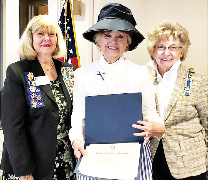 DAR Commemorates 19th Amendment – Sun Lakes Splash