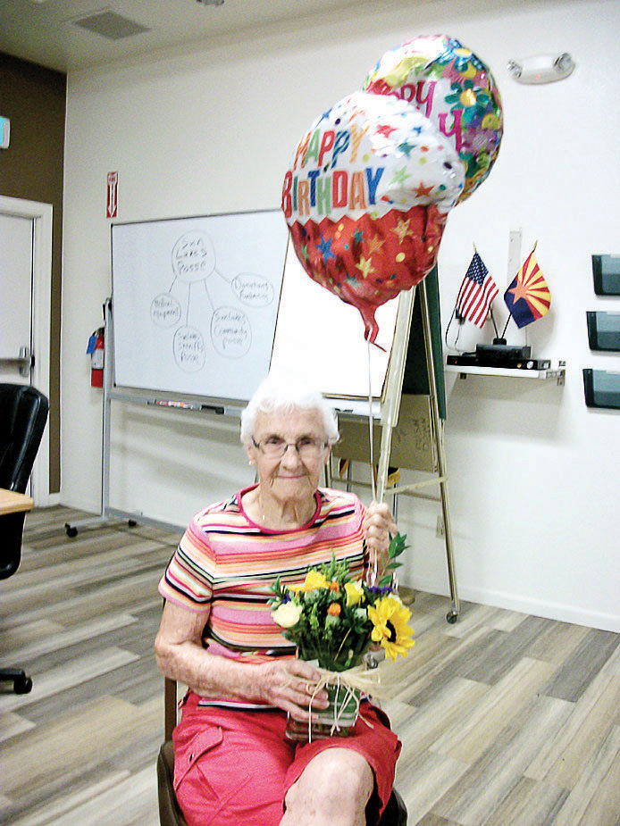 Happy 94th Birthday to Betty Sanders – Sun Lakes Splash