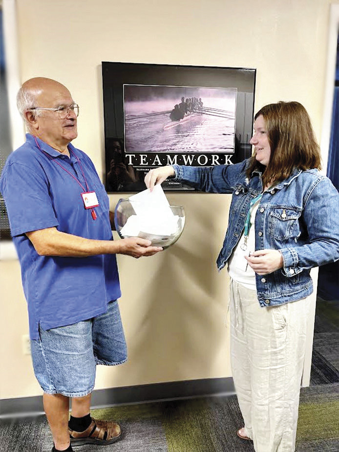 New Adventures in Learning Offers Free Classes – Sun Lakes Splash