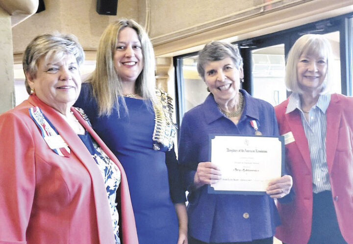 DAR Awards the Honorable Judge Mary M. Schroeder – Sun Lakes Splash